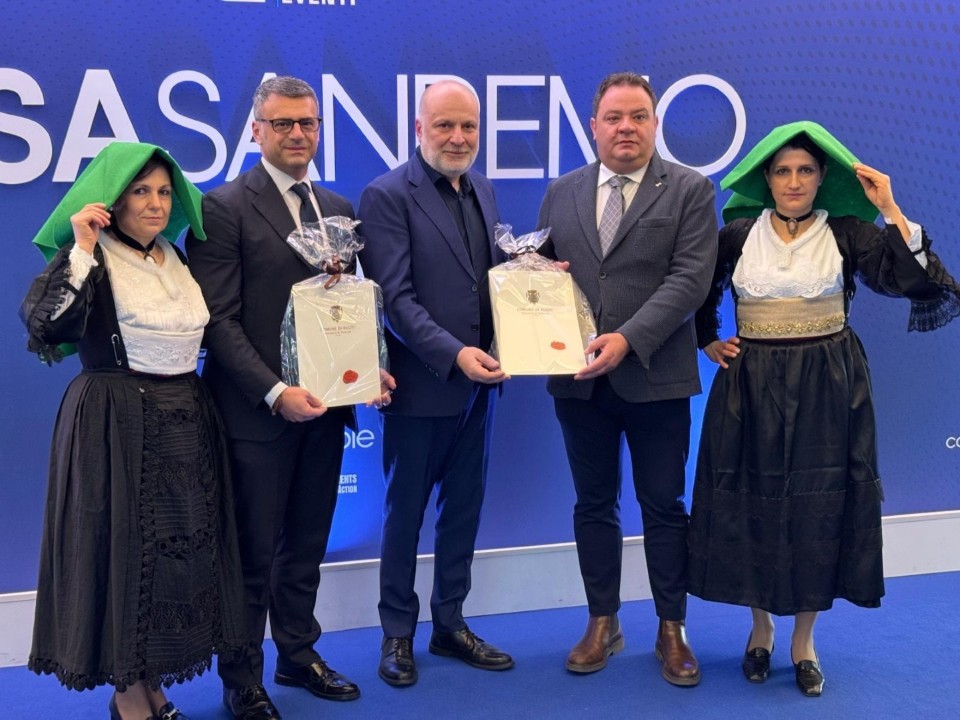 RUOTI A CASA SANREMO CON IL SUO MESSAGGIO DI PACE